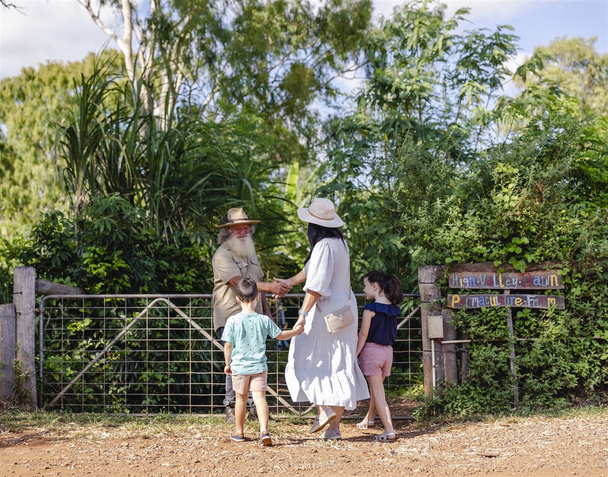 High Valley Dawn | Livingstone Shire Council